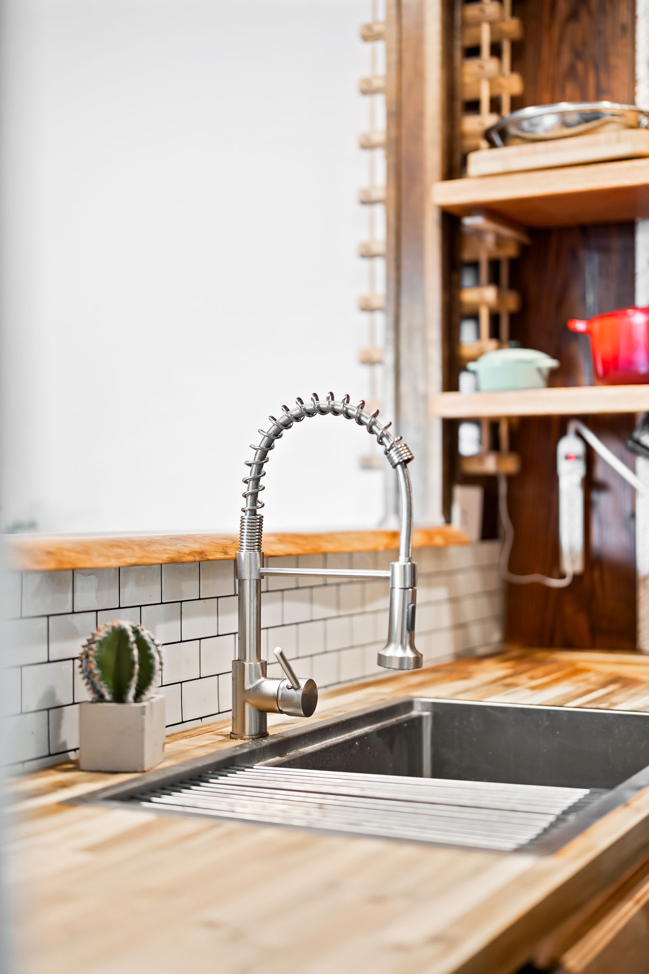 15 - 1480 Lee Hill Dr 2 - kitchen sink.jpg | City of Boulder